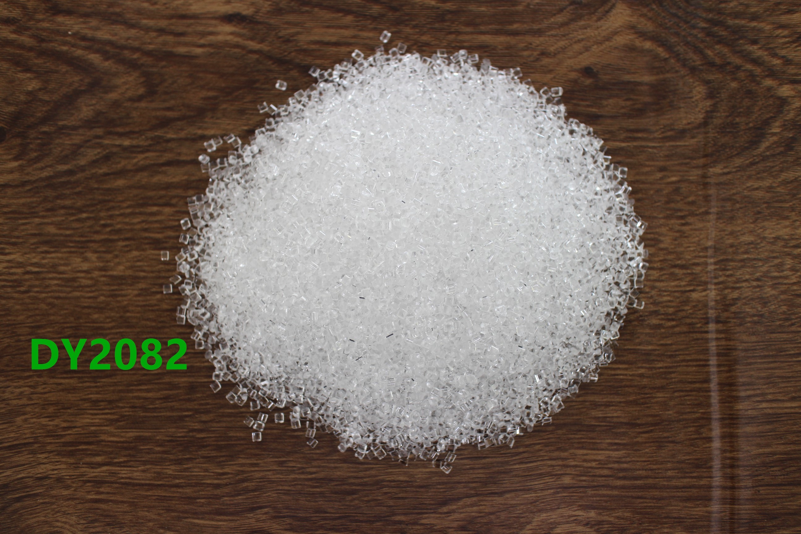 Polymer Resin Coating Pellet DY2082 For Leather Coatings CAS 25035-69-2